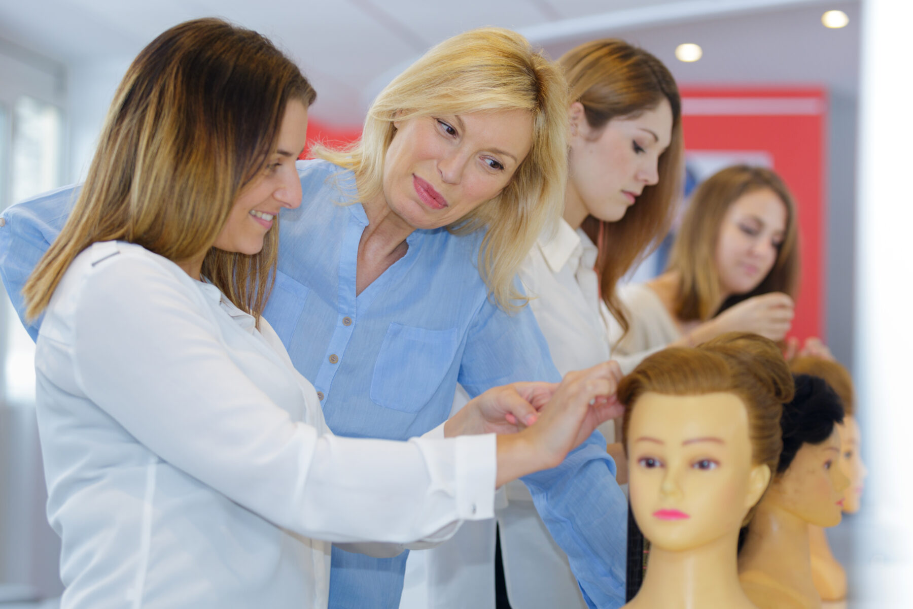 Iowa Cosmetology License: The Complete Guide to Licensing